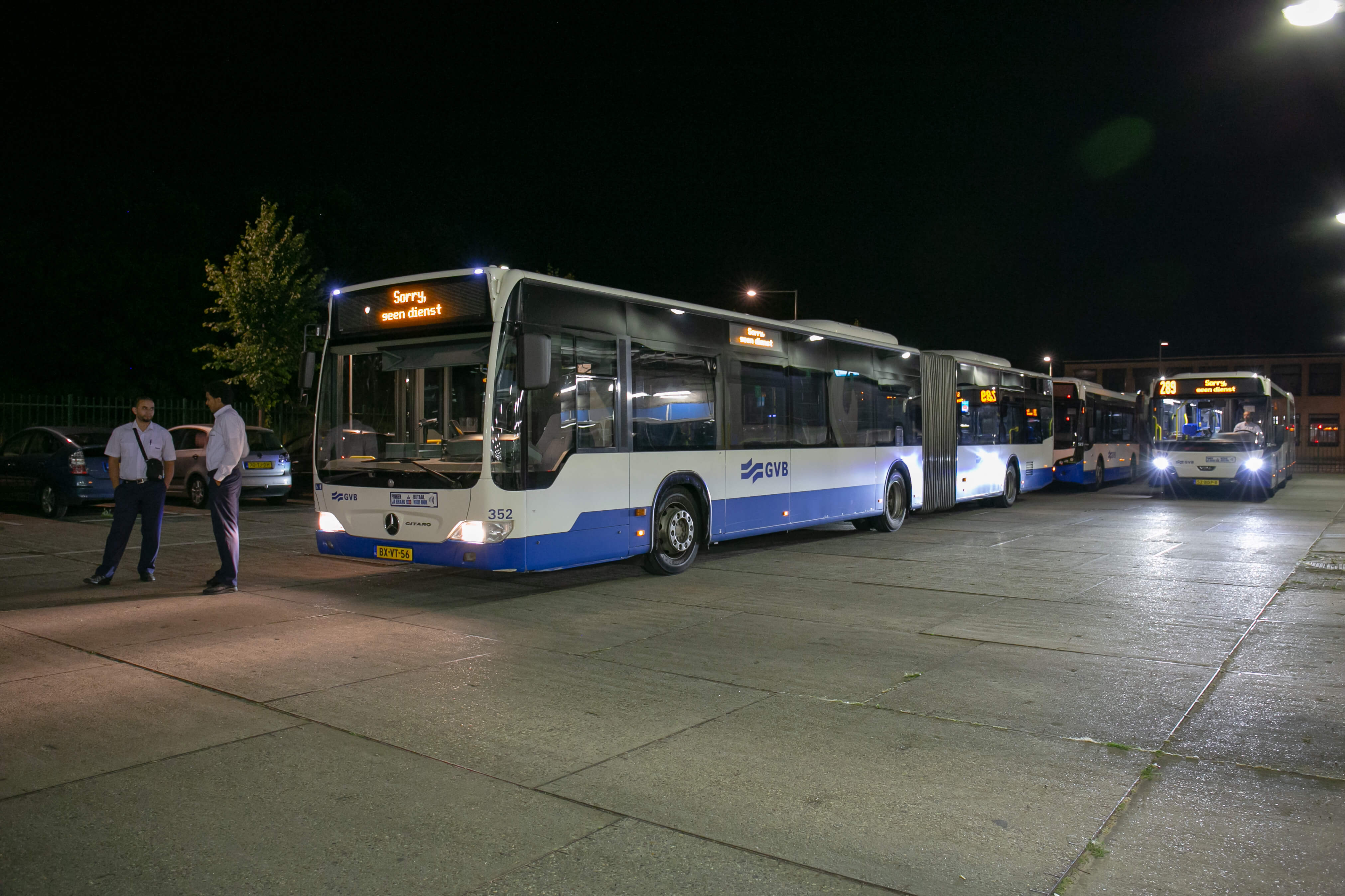Video: De nacht voor de start nieuwe dienstregeling - Over GVB