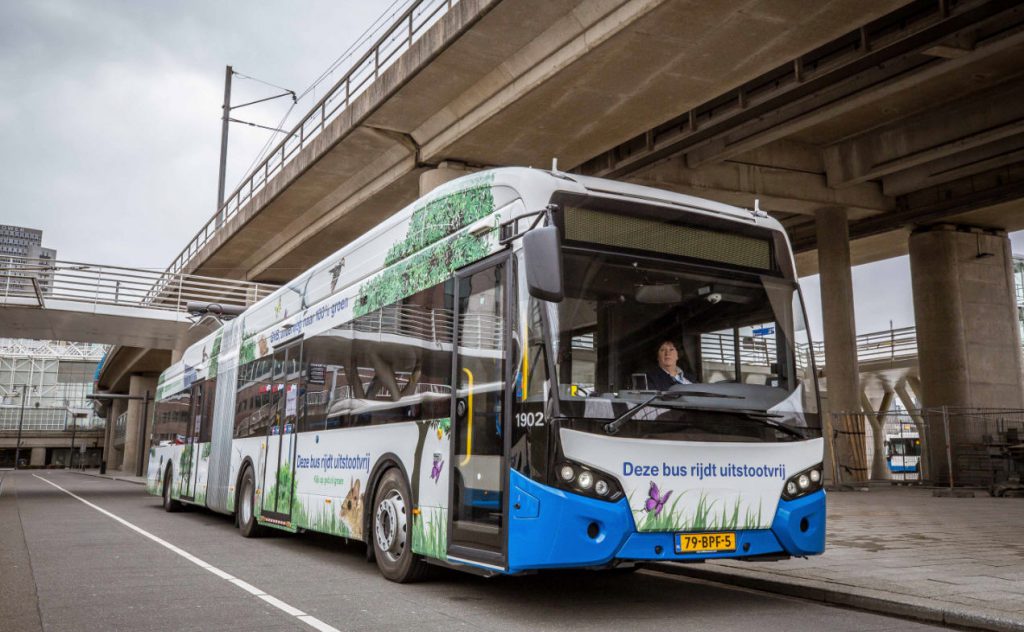 Gespot: de elektrische bus in een groene jas - Over GVB