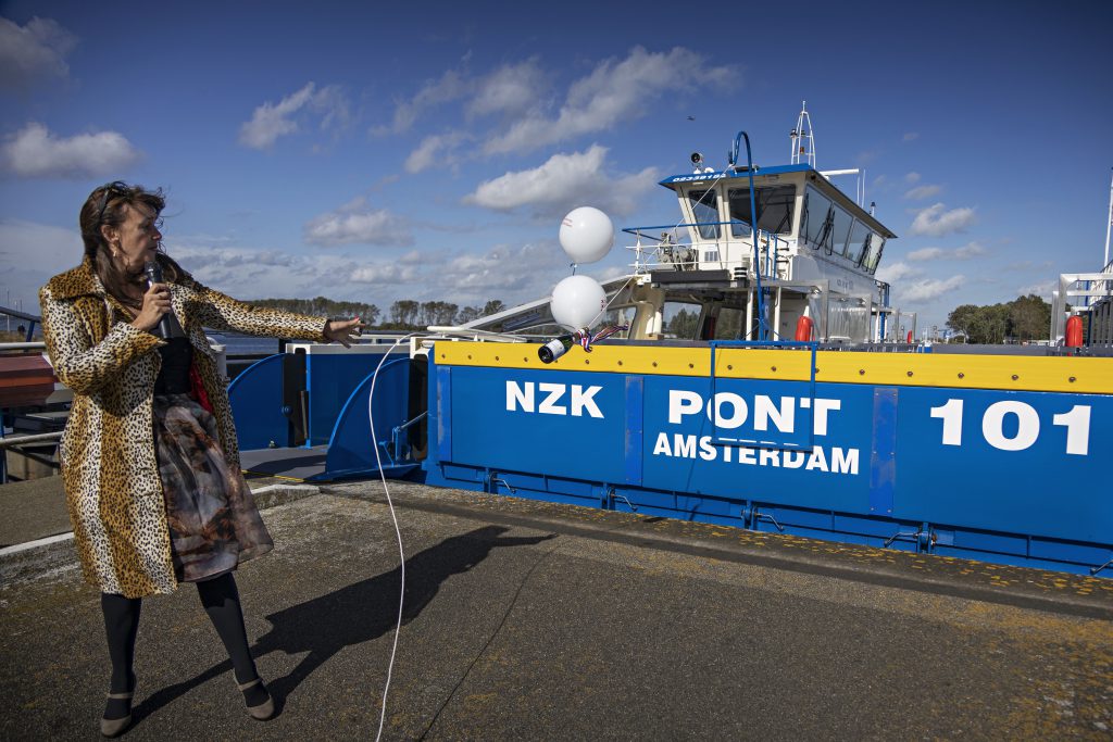 Tweede elektrische pont gedoopt in Buitenhuizen - Over GVB