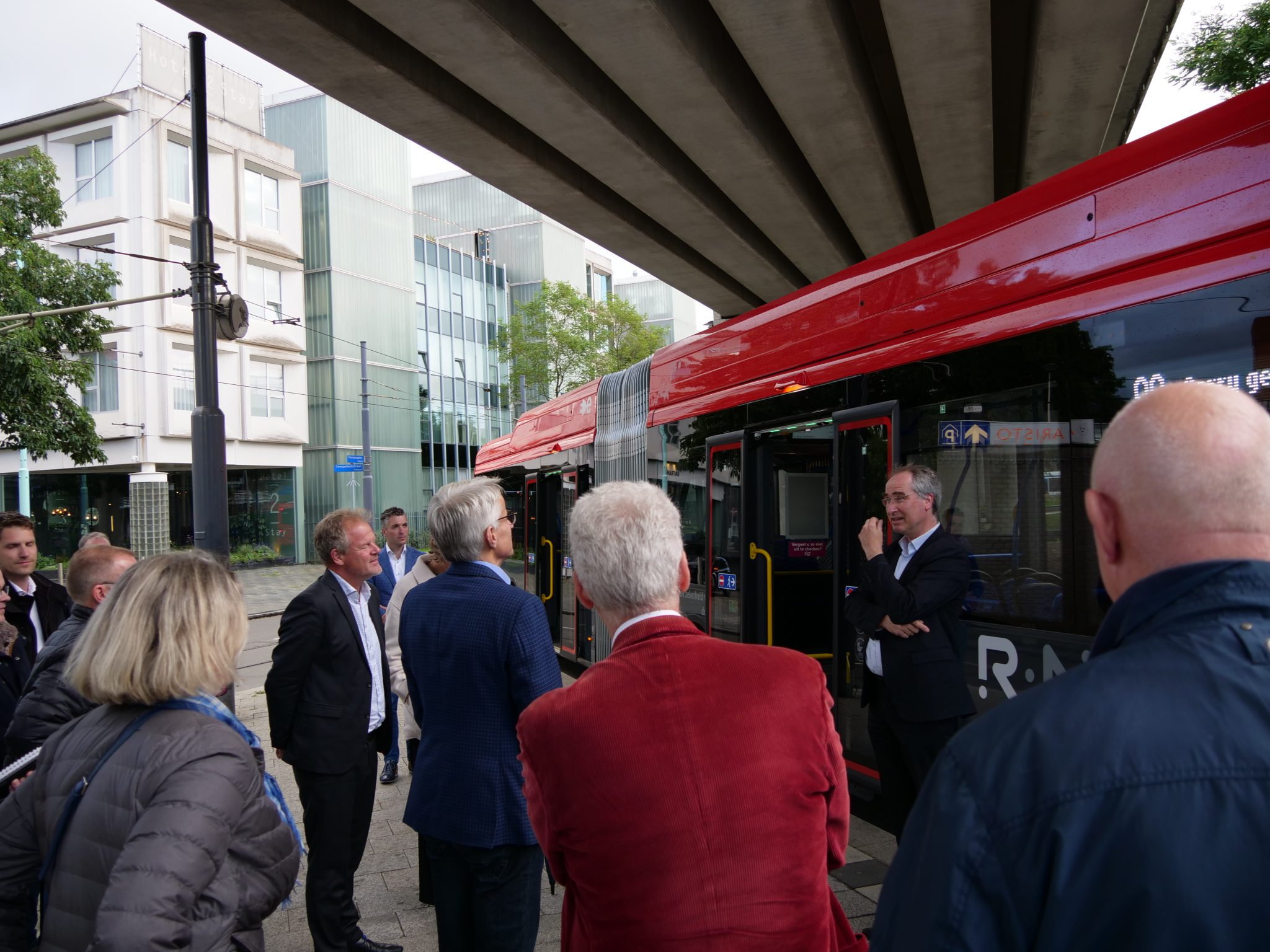 Traject Westtangent, buslijn 369, volledig elektrisch - Over GVB